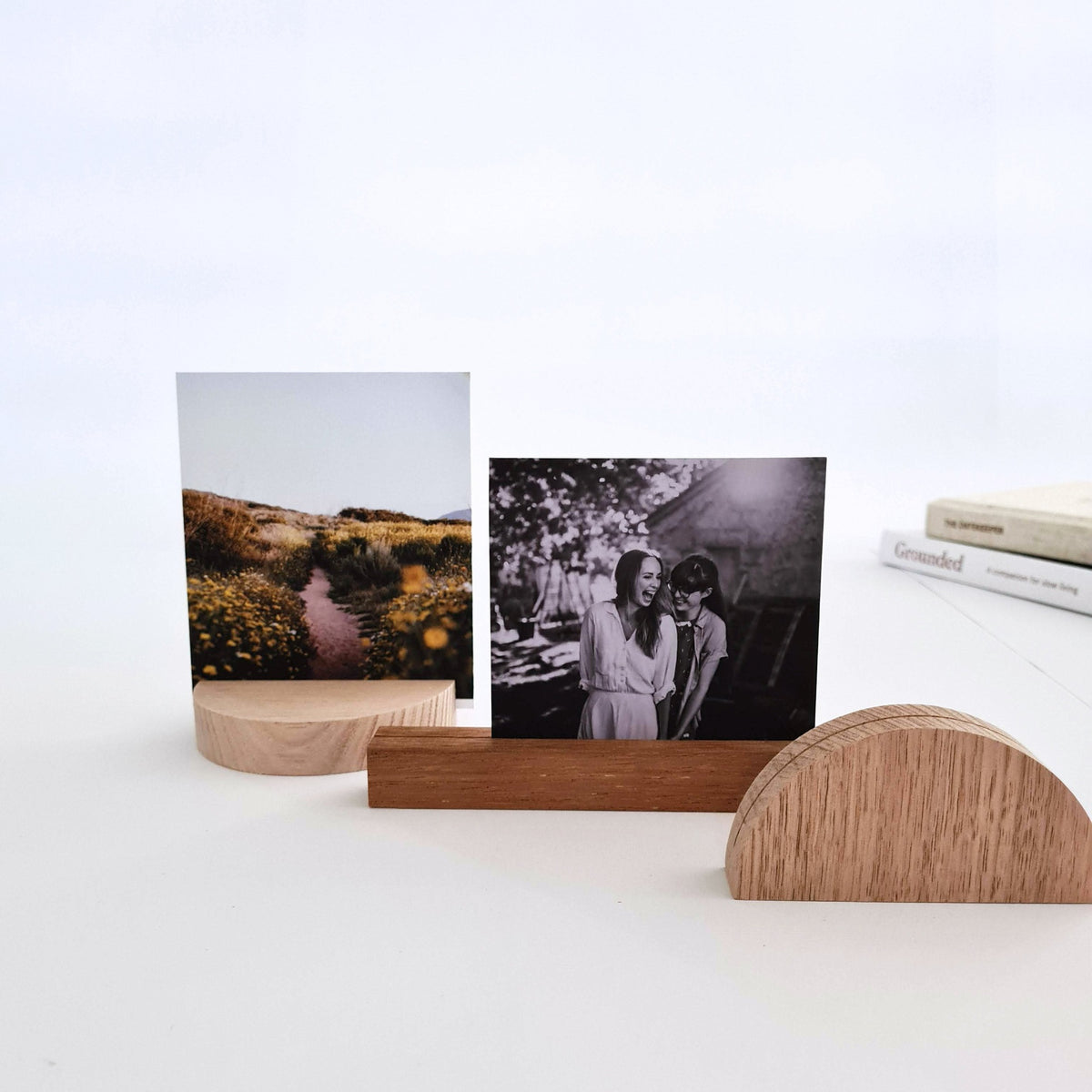 Timber Photo Stands – In The Daylight